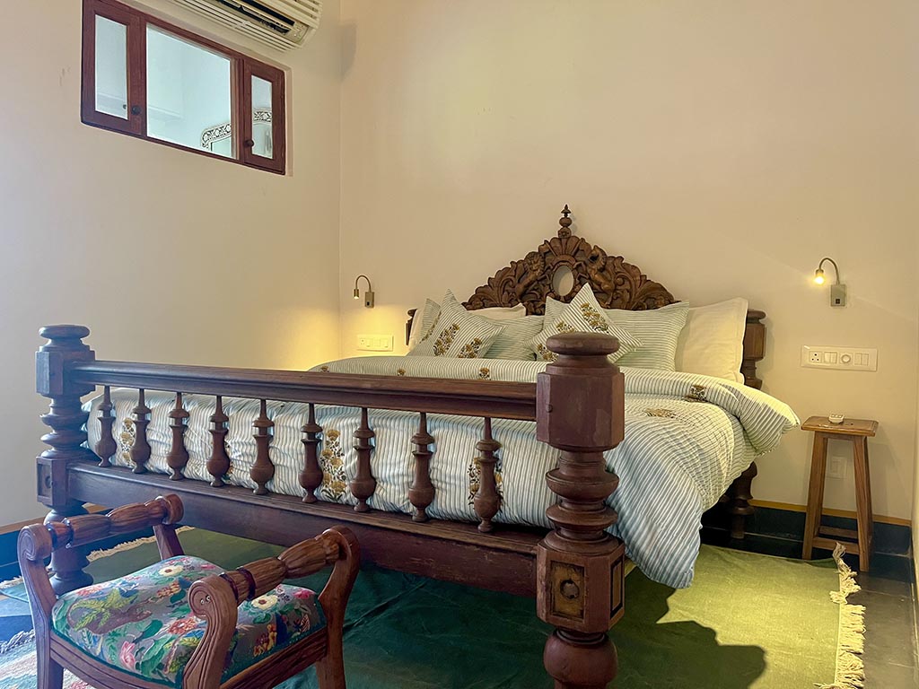 Deluxe Queen Rooms - Rang Niwas Palace